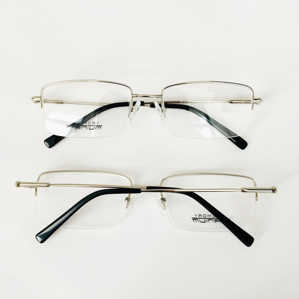 Armação de óculos de grau masculino - Luis 6588 titanium - Prata C3 ...