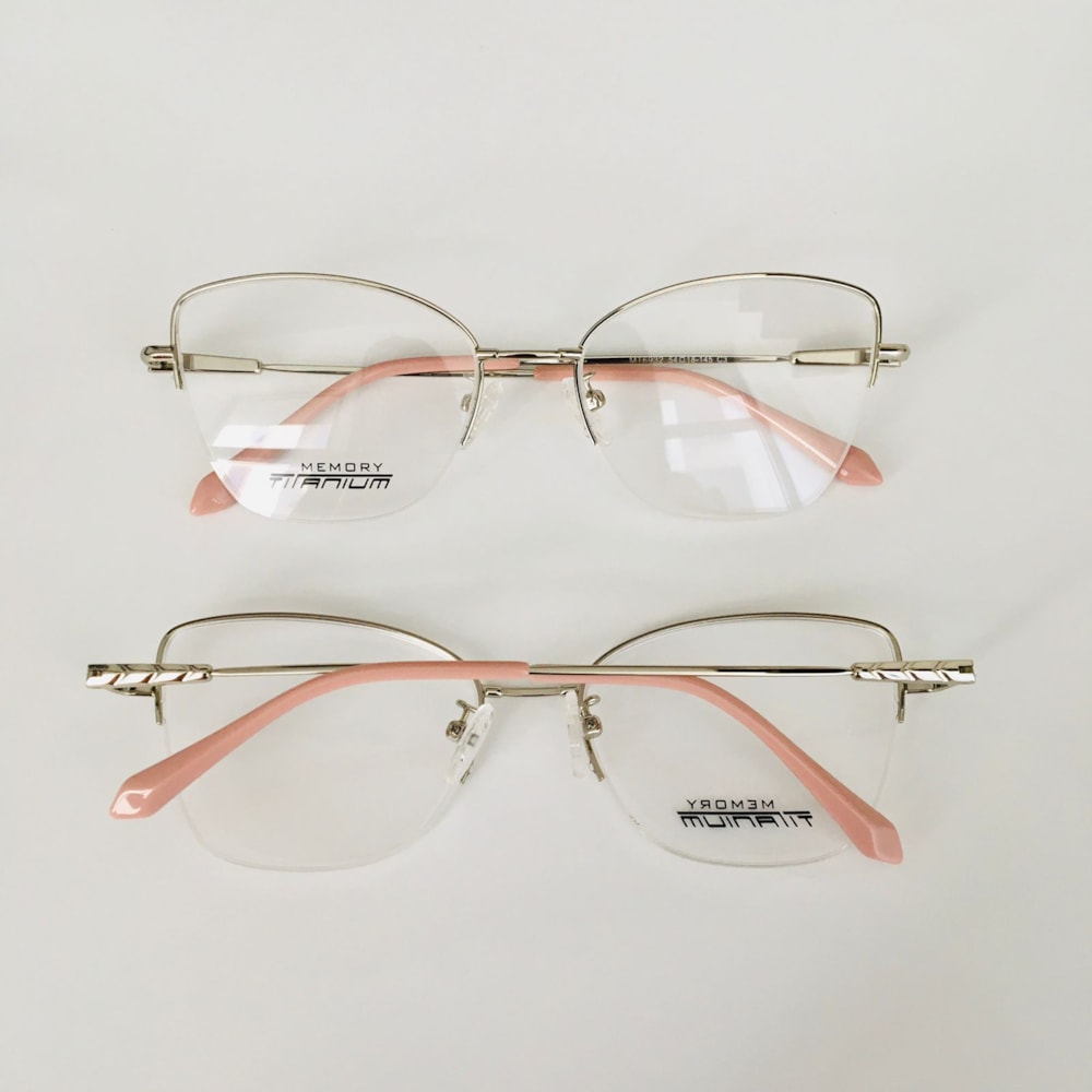 ARMAÇÃO PARA ÓCULOS DE GRAU - AMANDITA NYLON 6932 TITANIUM - PRATA C3 ...